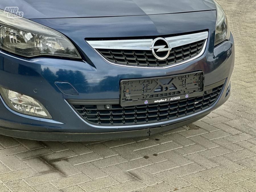 Zils Opel Astra 2010 Kretinga, ar dzinēja tilpumu 1.60 L un nobraukumu 280 tūkst. km par 4000 €, foto 11 vietnē AUTOMOTO.COM.LV