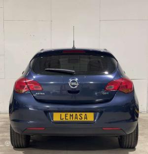 Zils Opel Astra 2010 Klaipėda, ar dzinēja tilpumu 1.69 L un nobraukumu 151 tūkst. km par 3999 €, foto 22 vietnē AUTOMOTO.COM.LV
