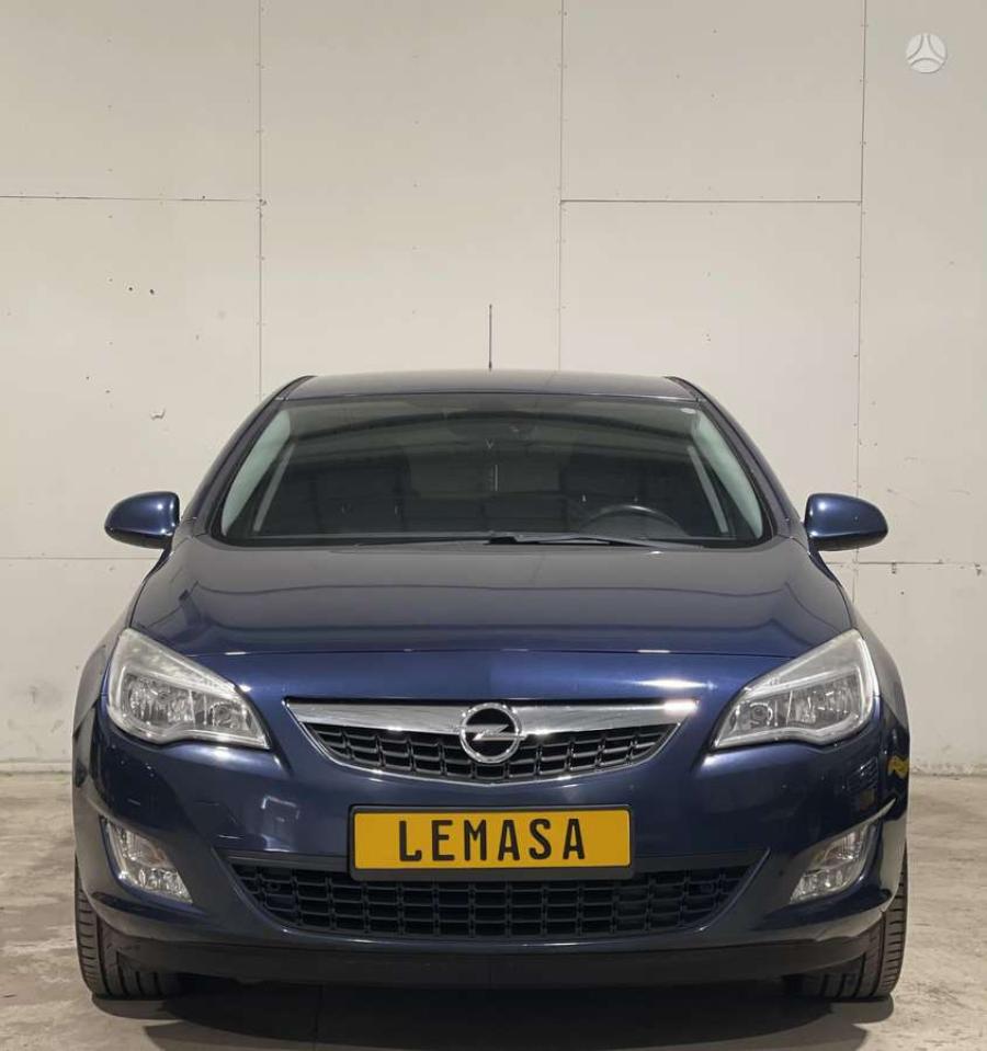 Zils Opel Astra 2010 Klaipėda, ar dzinēja tilpumu 1.69 L un nobraukumu 151 tūkst. km par 3999 €, foto 25 vietnē AUTOMOTO.COM.LV