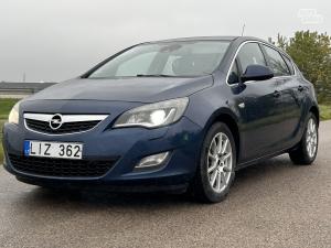 Zils Opel Astra 2010 Panevēža, ar dzinēja tilpumu 2.00 L un nobraukumu 370 tūkst. km par 1700 €, foto  vietnē AUTOMOTO.COM.LV