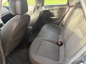 Zils Opel Astra 2010 Tukums, ar dzinēja tilpumu 1.70 L un nobraukumu 367 tūkst. km par 2000 €, foto 7 vietnē AUTOMOTO.COM.LV