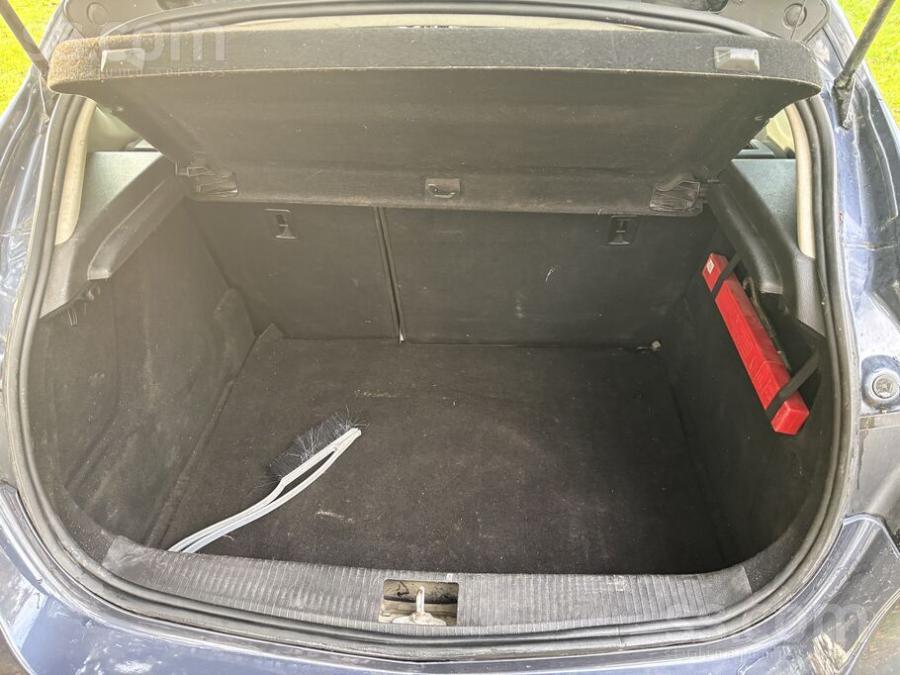 Zils Opel Astra 2010 Tukums, ar dzinēja tilpumu 1.70 L un nobraukumu 367 tūkst. km par 2000 €, foto 9 vietnē AUTOMOTO.COM.LV