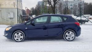 Blue Opel Astra 2011 in Riga, with an engine capacity of 1.70 L and mileage of 0 thousand km for 1570 €, photo 2 on AUTOMOTO.COM.LV