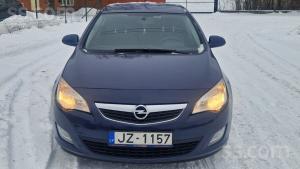 Blue Opel Astra 2011 in Riga, with an engine capacity of 1.70 L and mileage of 0 thousand km for 1570 €, photo 3 on AUTOMOTO.COM.LV