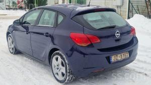 Blue Opel Astra 2011 in Riga, with an engine capacity of 1.70 L and mileage of 0 thousand km for 1570 €, photo 5 on AUTOMOTO.COM.LV