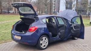 Blue Opel Astra 2011 in Riga, with an engine capacity of 1.70 L and mileage of 0 thousand km for 1570 €, photo 15 on AUTOMOTO.COM.LV