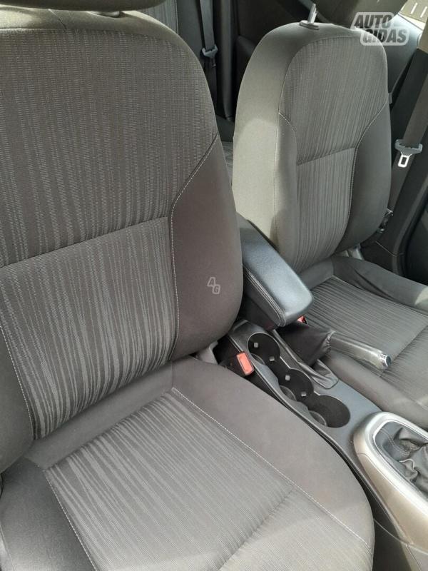 Blue Opel Astra 2011 in Panevezys, with an engine capacity of 1.70 L and mileage of 233 thousand km for 2700 €, photo 6 on AUTOMOTO.COM.LV