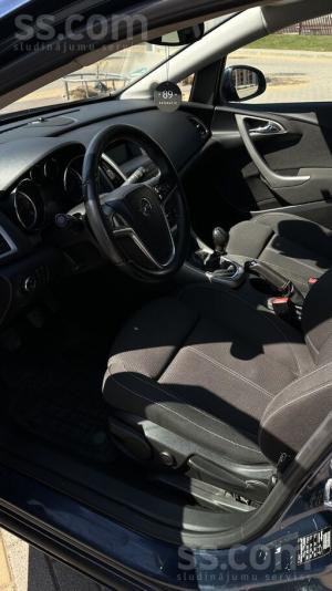 Zils Opel Astra 2011 Rīga, ar dzinēja tilpumu 1.70 L un nobraukumu 286 tūkst. km par 2900 €, foto 14 vietnē AUTOMOTO.COM.LV