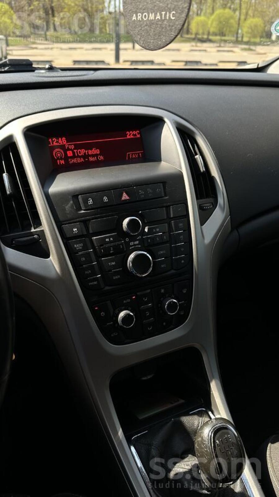 Zils Opel Astra 2011 Rīga, ar dzinēja tilpumu 1.70 L un nobraukumu 286 tūkst. km par 2900 €, foto 16 vietnē AUTOMOTO.COM.LV