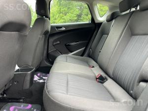 Zils Opel Astra 2011 Cēsis, ar dzinēja tilpumu 1.40 L un nobraukumu 223 tūkst. km par 3500 €, foto 13 vietnē AUTOMOTO.COM.LV