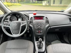 Zils Opel Astra 2011 Cēsis, ar dzinēja tilpumu 1.40 L un nobraukumu 223 tūkst. km par 3500 €, foto 15 vietnē AUTOMOTO.COM.LV