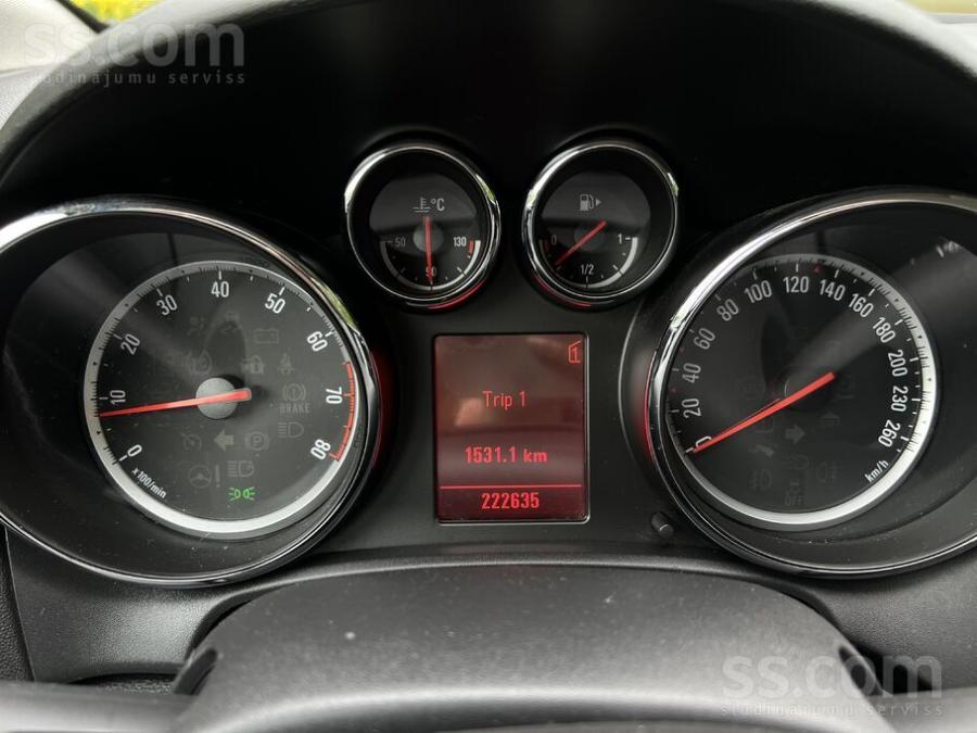 Zils Opel Astra 2011 Cēsis, ar dzinēja tilpumu 1.40 L un nobraukumu 223 tūkst. km par 3500 €, foto 20 vietnē AUTOMOTO.COM.LV