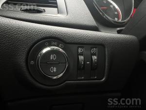 Zils Opel Astra 2011 Cēsis, ar dzinēja tilpumu 1.40 L un nobraukumu 223 tūkst. km par 3500 €, foto 21 vietnē AUTOMOTO.COM.LV