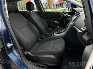 Blue Opel Astra 2012 in Cesis, with an engine capacity of 1.40 L and mileage of 275 thousand km for 4200 €, photo 12 on AUTOMOTO.COM.LV