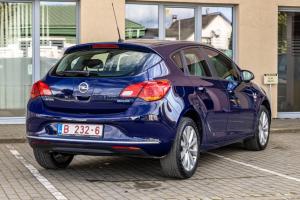 Blue Opel Astra 2013 in Jelgava, with an engine capacity of 1.40 L and mileage of 196 thousand km for 4990 €, photo 11 on AUTOMOTO.COM.LV