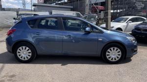 Blue Opel Astra 2015 in Kaunas, with an engine capacity of 1.60 L and mileage of 159 thousand km for 4850 €, photo 5 on AUTOMOTO.COM.LV