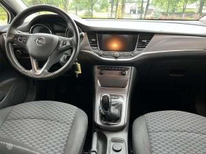 Blue Opel Astra 2016 in Kazlu Ruda, with an engine capacity of 1.60 L and mileage of 237 thousand km for 5500 €, photo 15 on AUTOMOTO.COM.LV