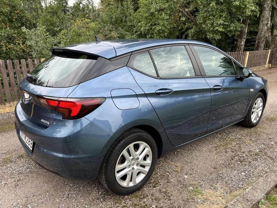 Blue Opel Astra 2016 in Kaunas, with an engine capacity of 1.00 L and mileage of 130 thousand km for 5700 €, photo 5 on AUTOMOTO.COM.LV