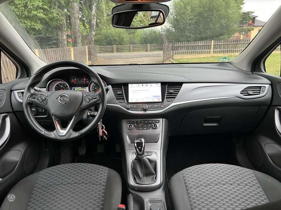 Blue Opel Astra 2016 in Kaunas, with an engine capacity of 1.00 L and mileage of 130 thousand km for 5700 €, photo 7 on AUTOMOTO.COM.LV