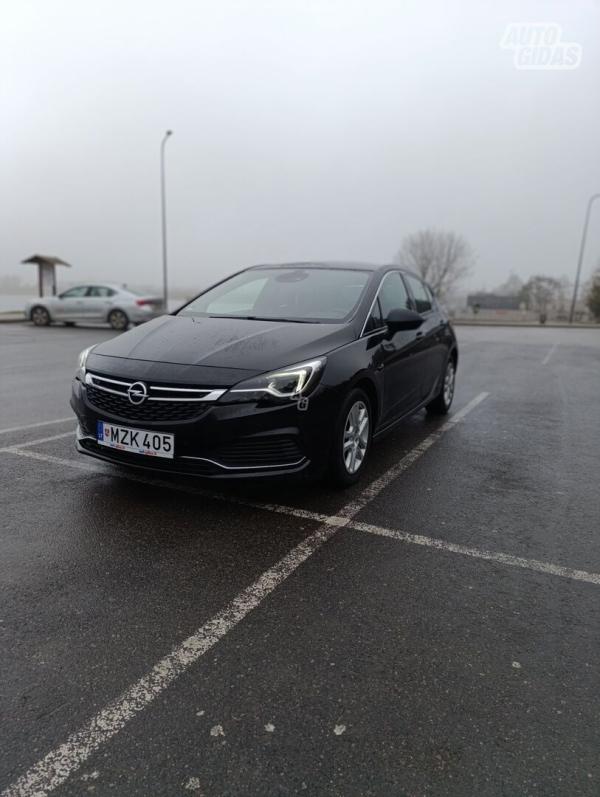 Blue Opel Astra 2017 in Kaunas, with an engine capacity of 1.60 L and mileage of 298 thousand km for 6800 €, photo 1 on AUTOMOTO.COM.LV