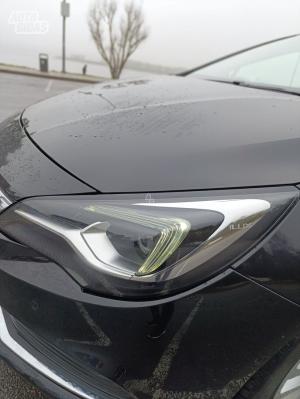 Blue Opel Astra 2017 in Kaunas, with an engine capacity of 1.60 L and mileage of 298 thousand km for 6800 €, photo 6 on AUTOMOTO.COM.LV