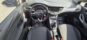 Blue Opel Astra 2017 in Kaunas, with an engine capacity of 1.60 L and mileage of 108 thousand km for 5550 €, photo 9 on AUTOMOTO.COM.LV