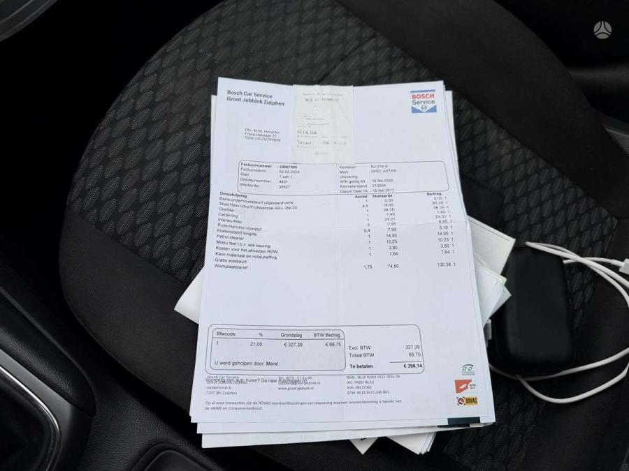 Синий Опель Астра 2017 в Мажейкяй, объемом двигателя 1.60 л и пробегом 255 тыс. км за 4500 €, фото 32 на AUTOMOTO.COM.LV