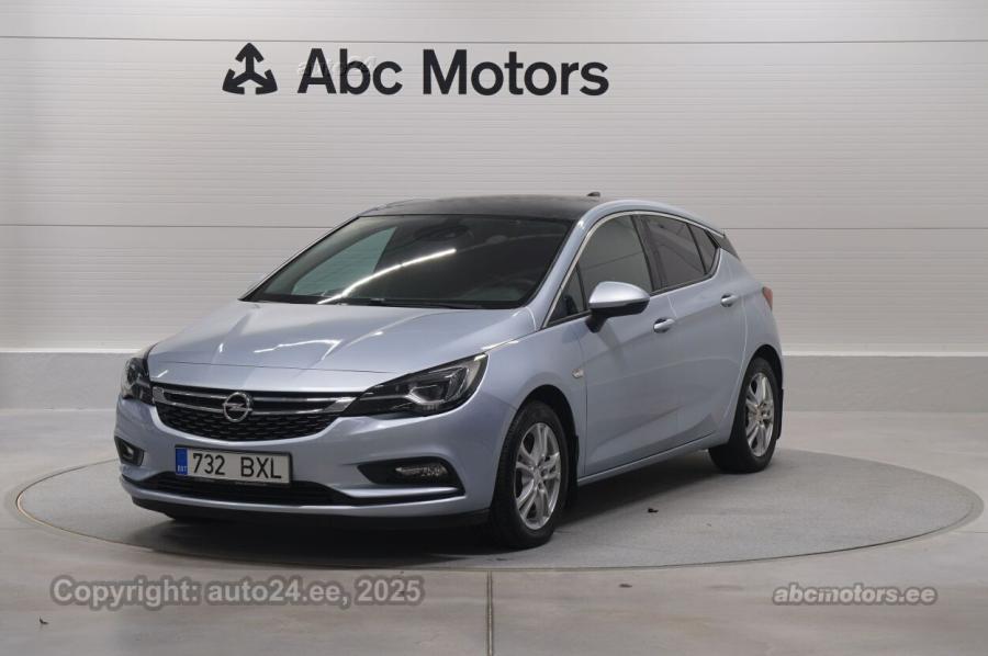 Blue Opel Astra 2018 in Tallinn, with an engine capacity of 1.40 L and mileage of 110 thousand km for 10490 €, photo 1 on AUTOMOTO.COM.LV