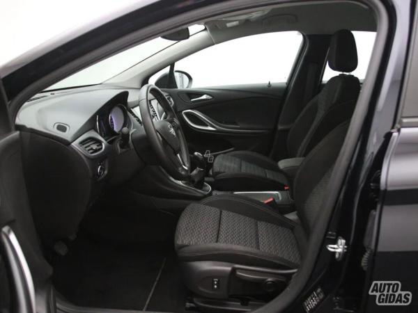 Zils Opel Astra 2019 Viļņa, ar dzinēja tilpumu 1.60 L un nobraukumu 100 tūkst. km par 9999 €, foto 4 vietnē AUTOMOTO.COM.LV
