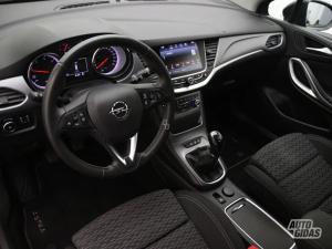 Blue Opel Astra 2019 in Vilnius, with an engine capacity of 1.60 L and mileage of 100 thousand km for 9999 €, photo 17 on AUTOMOTO.COM.LV