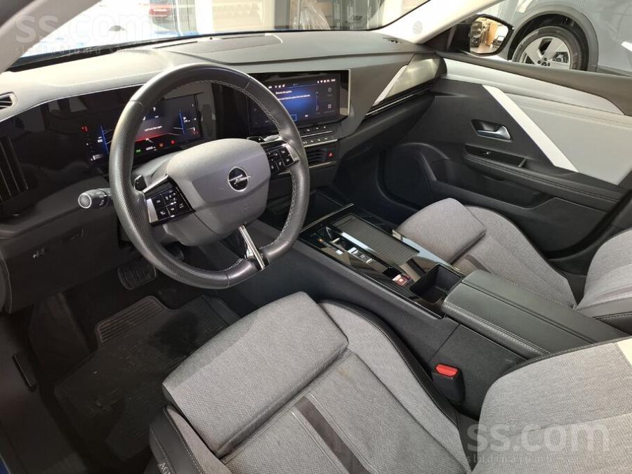 Zils Opel Astra 2022 Rīga, ar dzinēja tilpumu 1.20 L un nobraukumu 75 tūkst. km par 16500 €, foto 7 vietnē AUTOMOTO.COM.LV