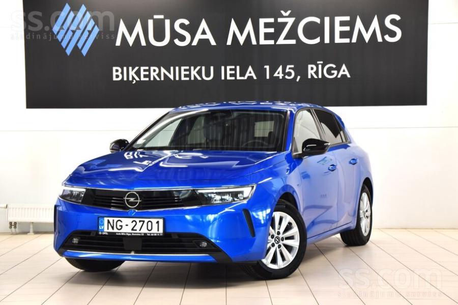 Синий Опель Астра 2022 в Рига, объемом двигателя 1.20 л и пробегом 47 тыс. км за 16500 €, фото 1 на AUTOMOTO.COM.LV