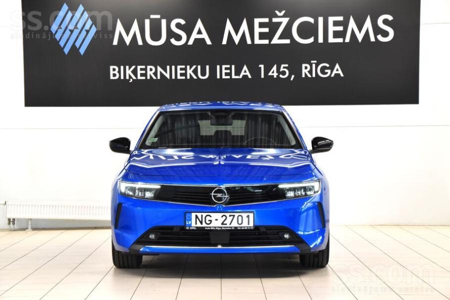 Синий Опель Астра 2022 в Рига, объемом двигателя 1.20 л и пробегом 47 тыс. км за 16500 €, фото 3 на AUTOMOTO.COM.LV