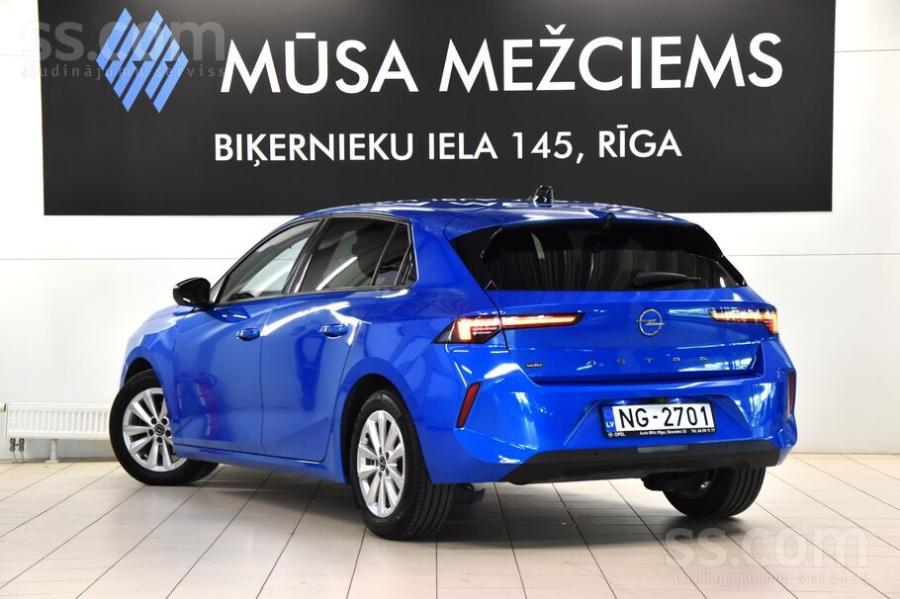 Синий Опель Астра 2022 в Рига, объемом двигателя 1.20 л и пробегом 47 тыс. км за 16500 €, фото 7 на AUTOMOTO.COM.LV