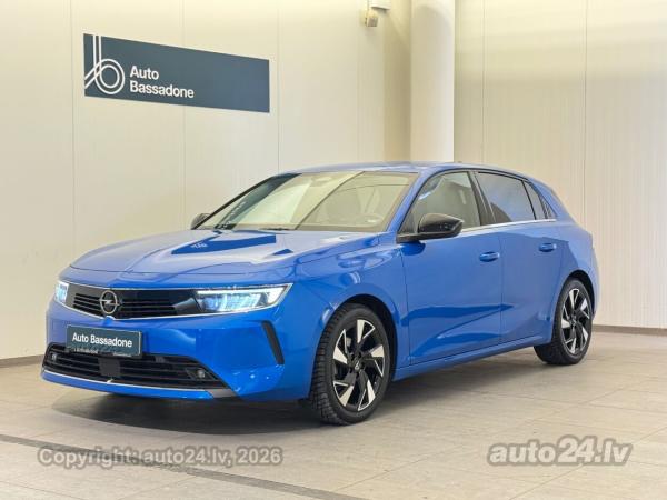 Zils Opel Astra 2022 Tallina, ar dzinēja tilpumu 1.20 L un nobraukumu 53 tūkst. km par 16900 €, foto 1 vietnē AUTOMOTO.COM.LV
