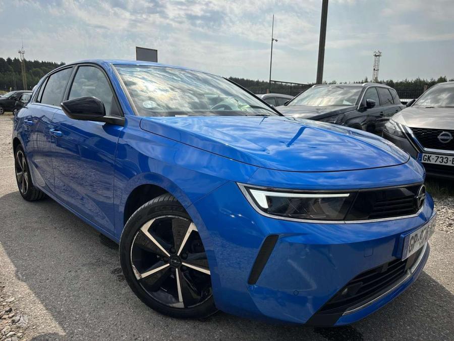 Blue Opel Astra 2023 in Vilnius, with an engine capacity of 1.20 L and mileage of 165 thousand km for 14156 €, photo 5 on AUTOMOTO.COM.LV