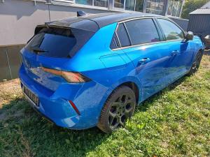 Blue Opel Astra 2024 in Vilnius, with an engine capacity of 1.20 L and mileage of 30 thousand km for 13000 €, photo 9 on AUTOMOTO.COM.LV