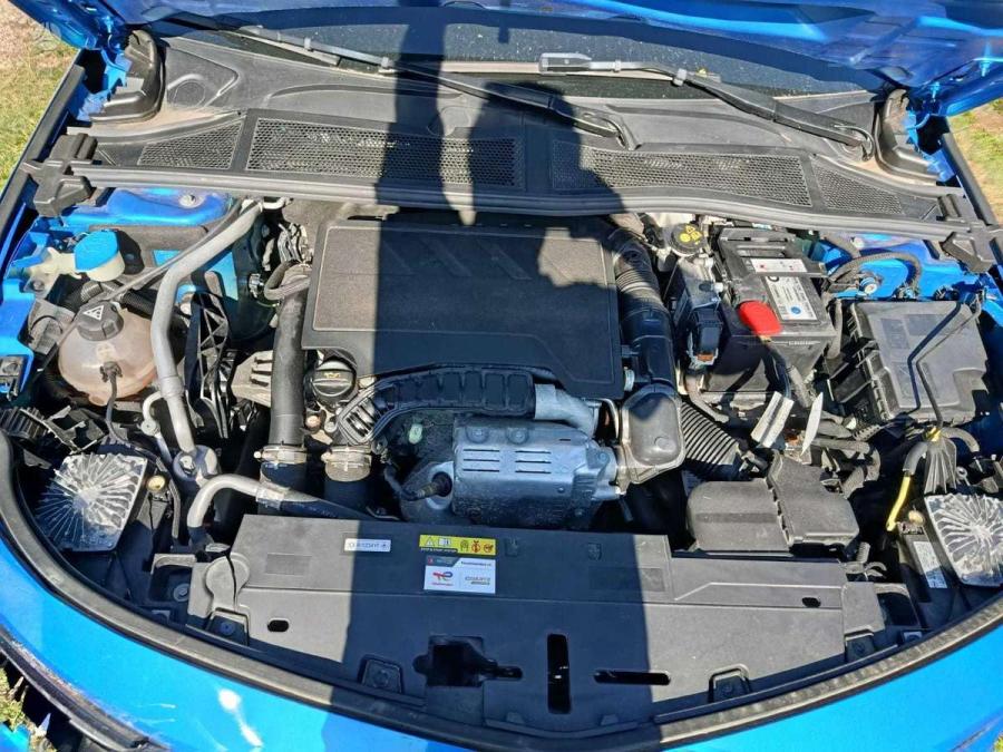 Blue Opel Astra 2024 in Vilnius, with an engine capacity of 1.20 L and mileage of 30 thousand km for 13000 €, photo 14 on AUTOMOTO.COM.LV