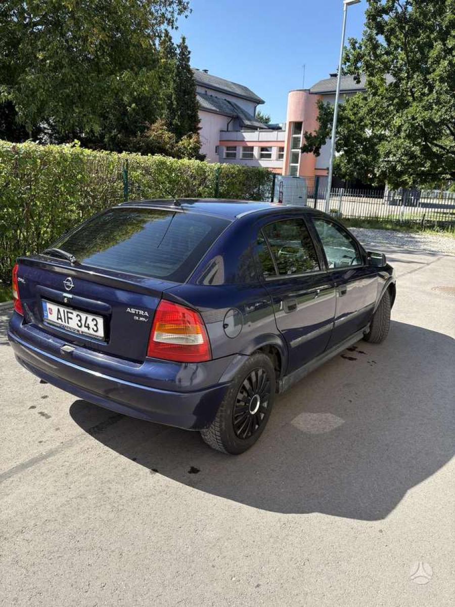 Blue Opel Astra 1999 in Marijampole, with an engine capacity of 2.00 L and mileage of 251 thousand km for 400 €, photo 16 on AUTOMOTO.COM.LV