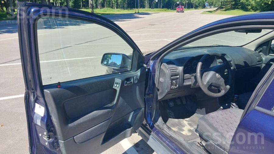 Zils Opel Astra 2001 Alūksne, ar dzinēja tilpumu 1.60 L un nobraukumu 0 tūkst. km par 1350 €, foto 12 vietnē AUTOMOTO.COM.LV