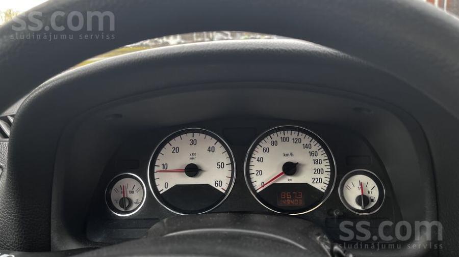 Zils Opel Astra 2003 Rīga, ar dzinēja tilpumu 2.00 L un nobraukumu 154 tūkst. km par 1500 €, foto 8 vietnē AUTOMOTO.COM.LV