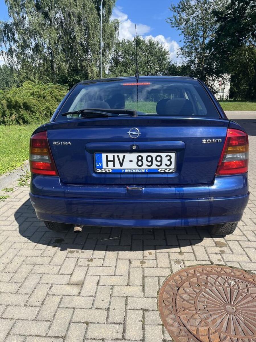 Zils Opel Astra 2003 Rīga, ar dzinēja tilpumu 2.00 L un nobraukumu 154 tūkst. km par 1500 €, foto 10 vietnē AUTOMOTO.COM.LV