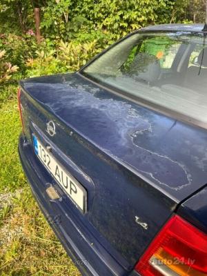 Zils Opel Astra 2005 Tallina, ar dzinēja tilpumu 1.40 L un nobraukumu 178 tūkst. km par 1100 €, foto 12 vietnē AUTOMOTO.COM.LV