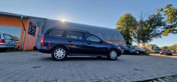 Zils Opel Astra 1999 Valmiera, ar dzinēja tilpumu 1.60 L un nobraukumu 264 tūkst. km par 1000 €, foto 2 vietnē AUTOMOTO.COM.LV