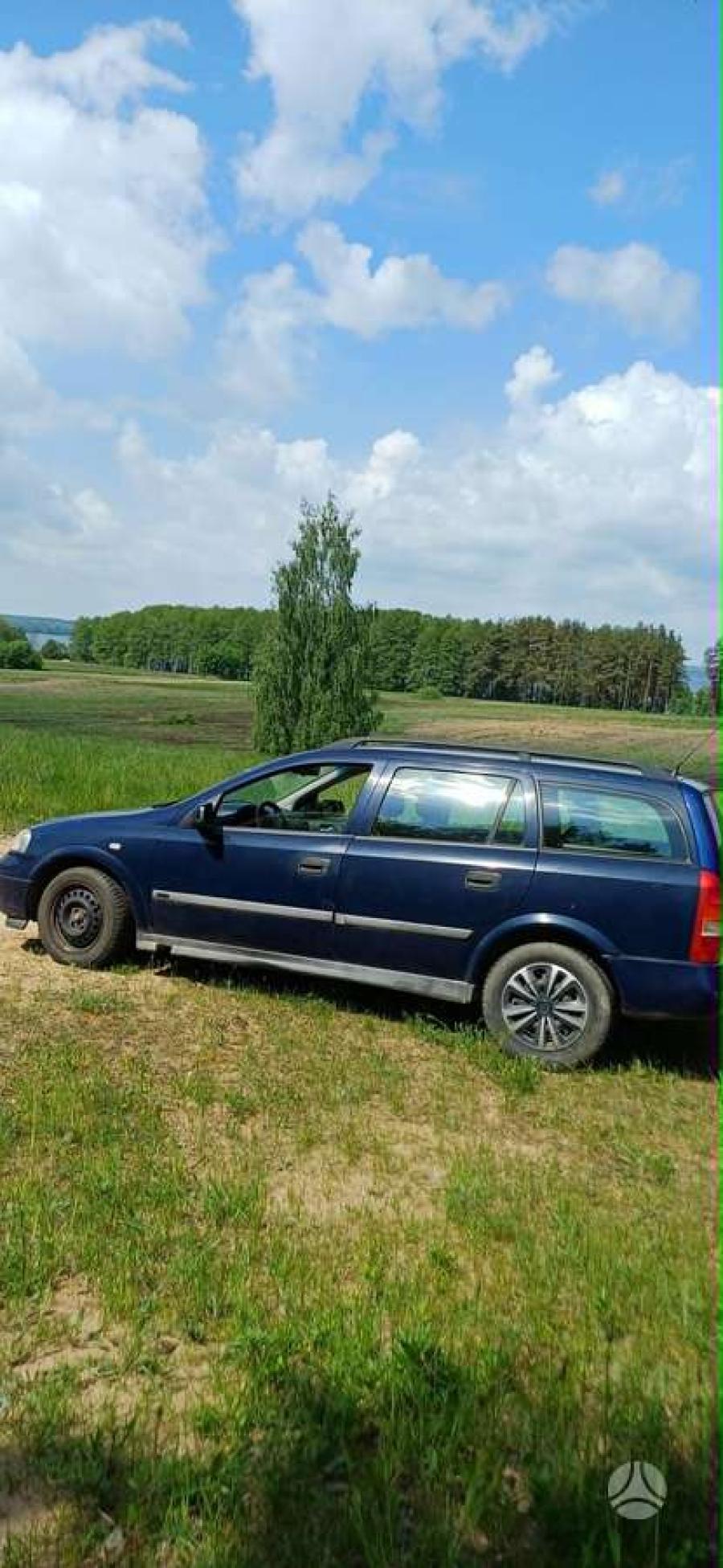 Blue Opel Astra 2000 in Lazdijai, with an engine capacity of 1.69 L and mileage of 279 thousand km for 849 €, photo 6 on AUTOMOTO.COM.LV