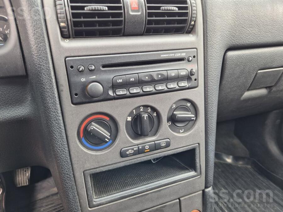 Zils Opel Astra 2003 Rīga, ar dzinēja tilpumu 2.00 L un nobraukumu 244 tūkst. km par 1450 €, foto 12 vietnē AUTOMOTO.COM.LV