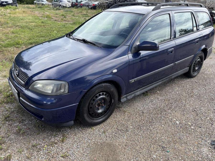 Blue Opel Astra 2004 in Joniskis, with an engine capacity of 2.00 L and mileage of 340 thousand km for 570 €, photo 3 on AUTOMOTO.COM.LV