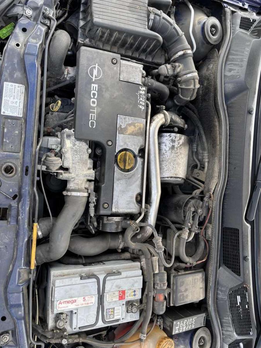 Blue Opel Astra 2004 in Joniskis, with an engine capacity of 2.00 L and mileage of 340 thousand km for 570 €, photo 4 on AUTOMOTO.COM.LV