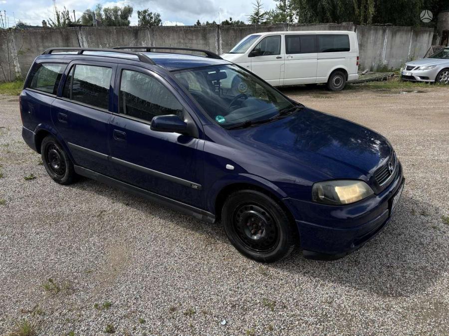 Blue Opel Astra 2004 in Joniskis, with an engine capacity of 2.00 L and mileage of 340 thousand km for 570 €, photo 13 on AUTOMOTO.COM.LV