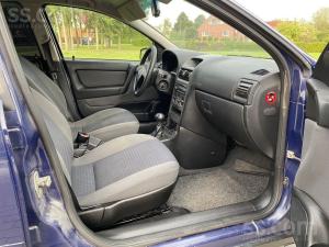 Blue Opel Astra 2004 in Balvi, with an engine capacity of 2.00 L and mileage of 0 thousand km for 1350 €, photo 14 on AUTOMOTO.COM.LV
